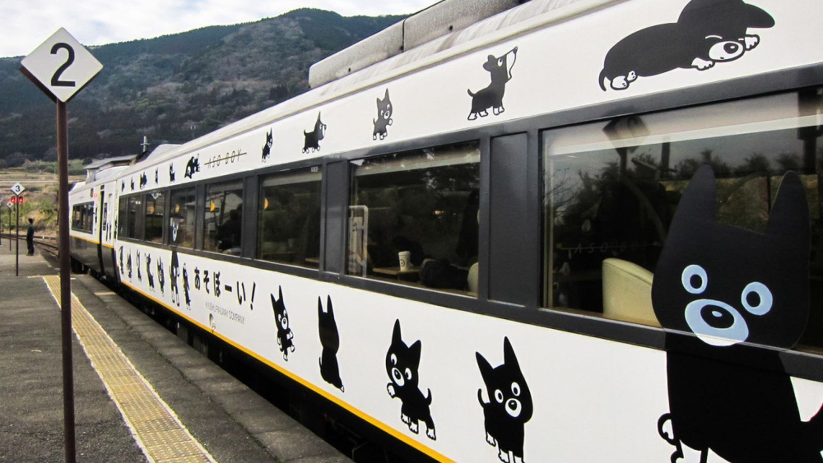 10 uniquely-themed trains in Japan that are right on track