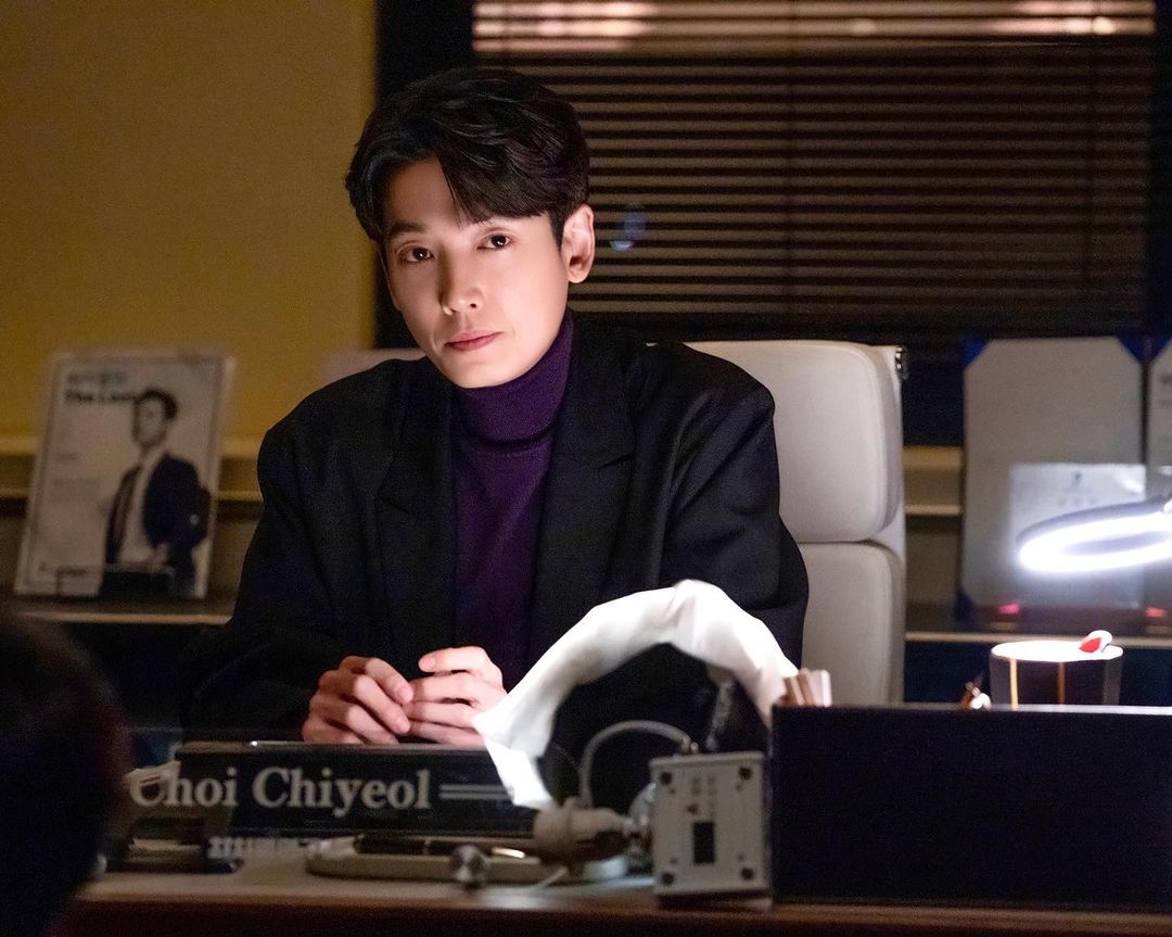 8 best movies and TV shows starring the suave Jung Kyung-ho to watch