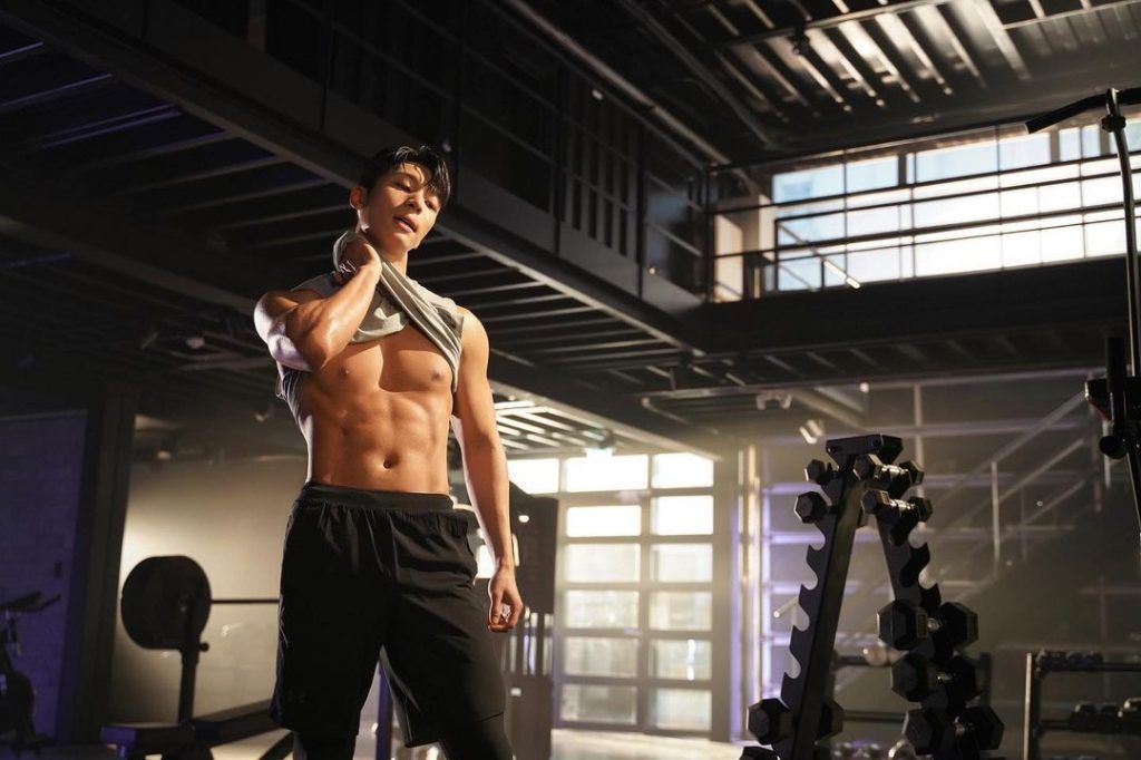 8 best movies and tv shows starring the devilishly handsome Wi Ha-joon