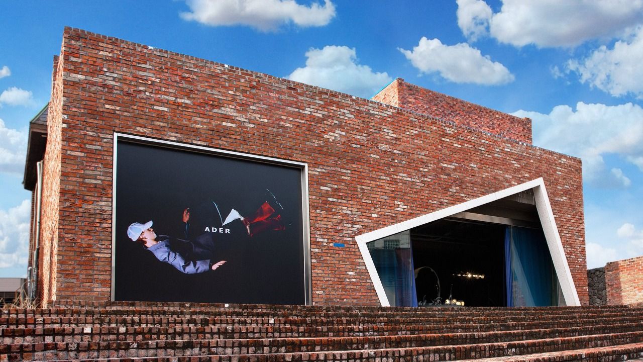 Curate your own ultimate K-pop experience in Seoul with Booking.com