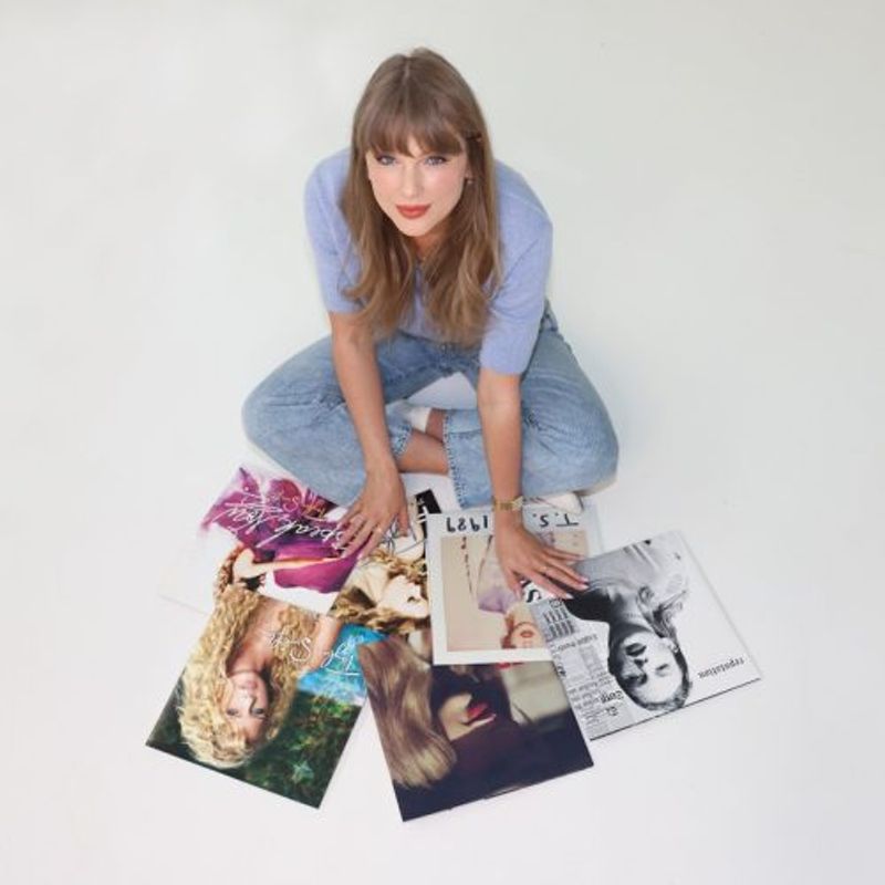 Love Taylor Swift? Know these exciting facts about her family