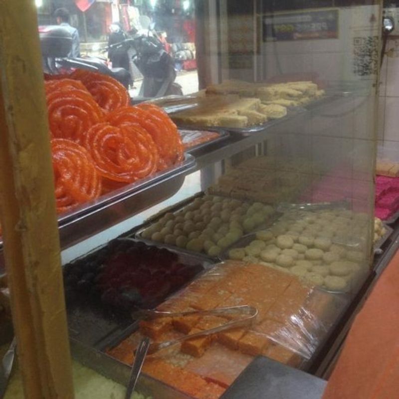 6 best places for snacks and Indian sweets in KL this Deepavali