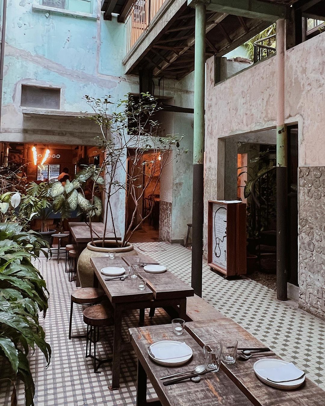 8 best-vintage cafes in KL that will bring back all the nostalgia
