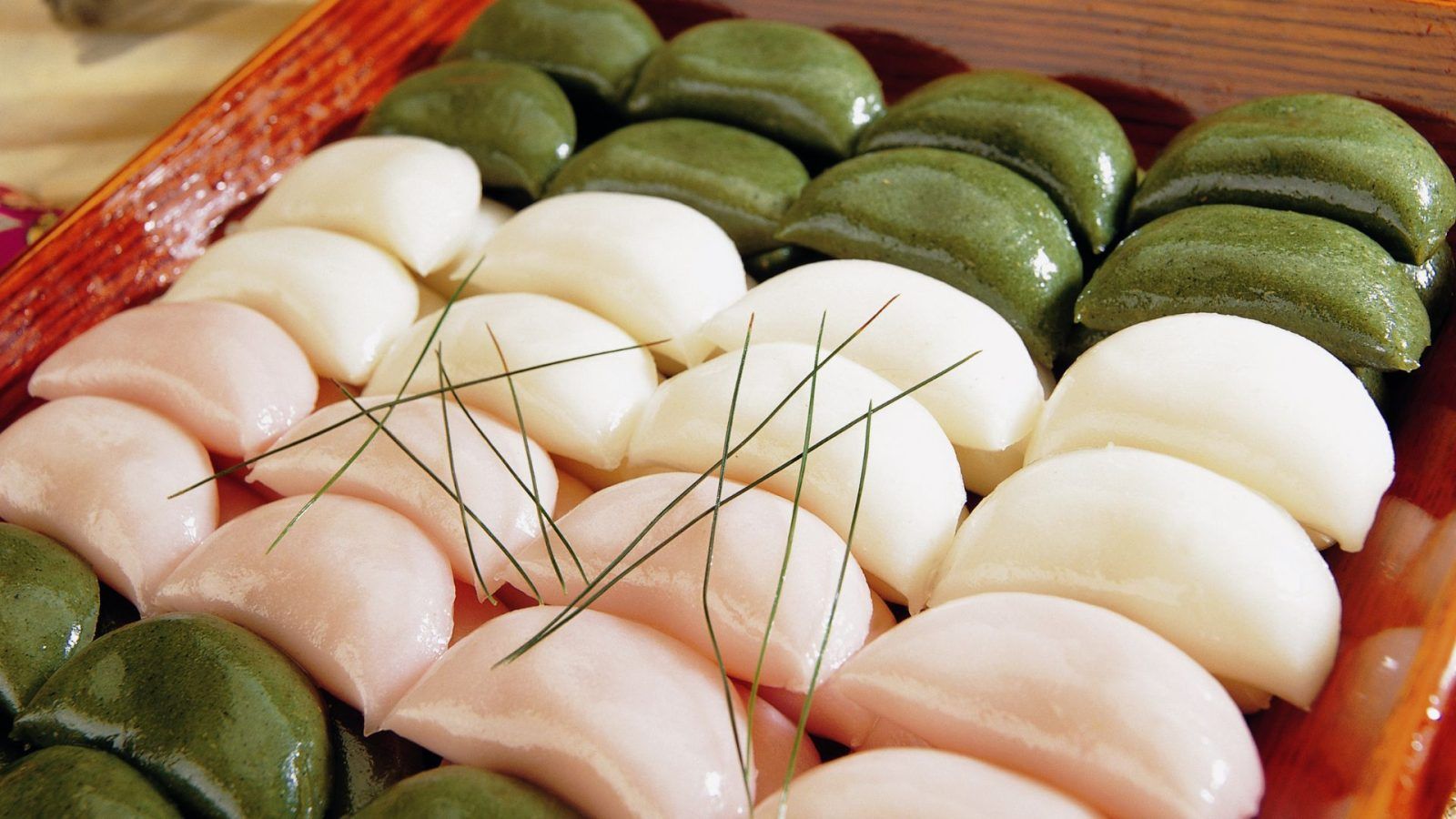 10 best traditional Korean desserts every Hallyu fan should try