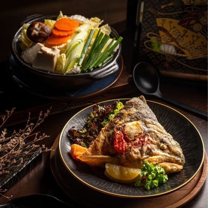 10 best restaurants and cafes for food at Plaza Arkadia today