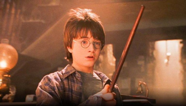 A complete Harry Potter spells list every muggle fan should know