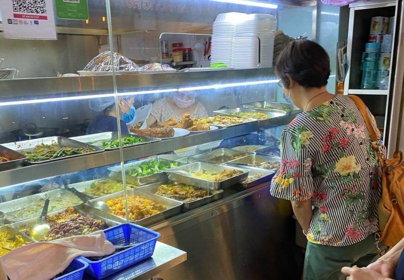9 eateries for cheap food on Orchard Road, from Thai to mee hoon kueh