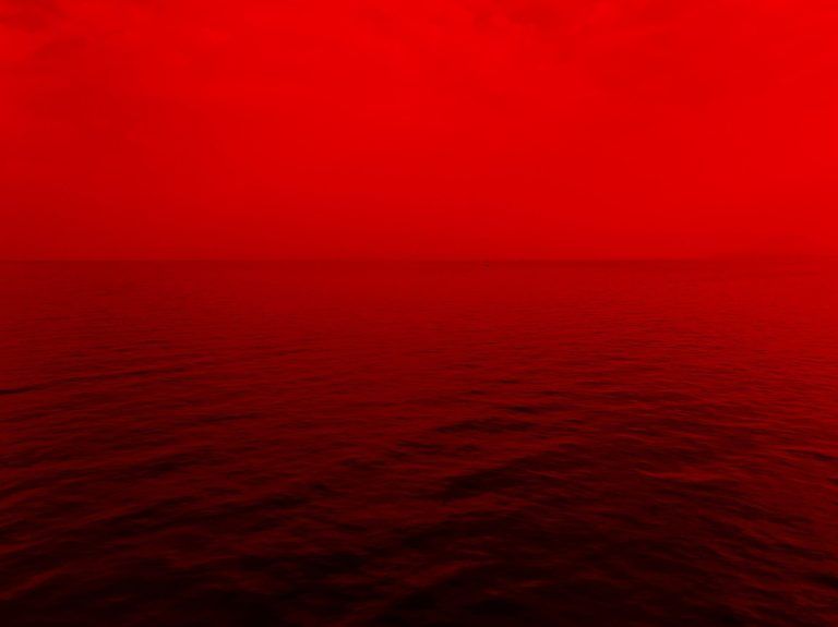 Aquarius lucky and unlucky colors and how they affect the zodiac sign