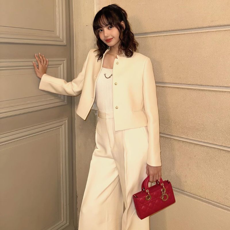 7 styles of BLACKPINK star Lisa you can take inspiration from