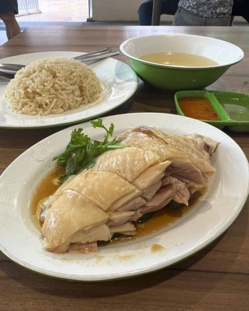 18 places for the best Hainanese chicken rice in Singapore today