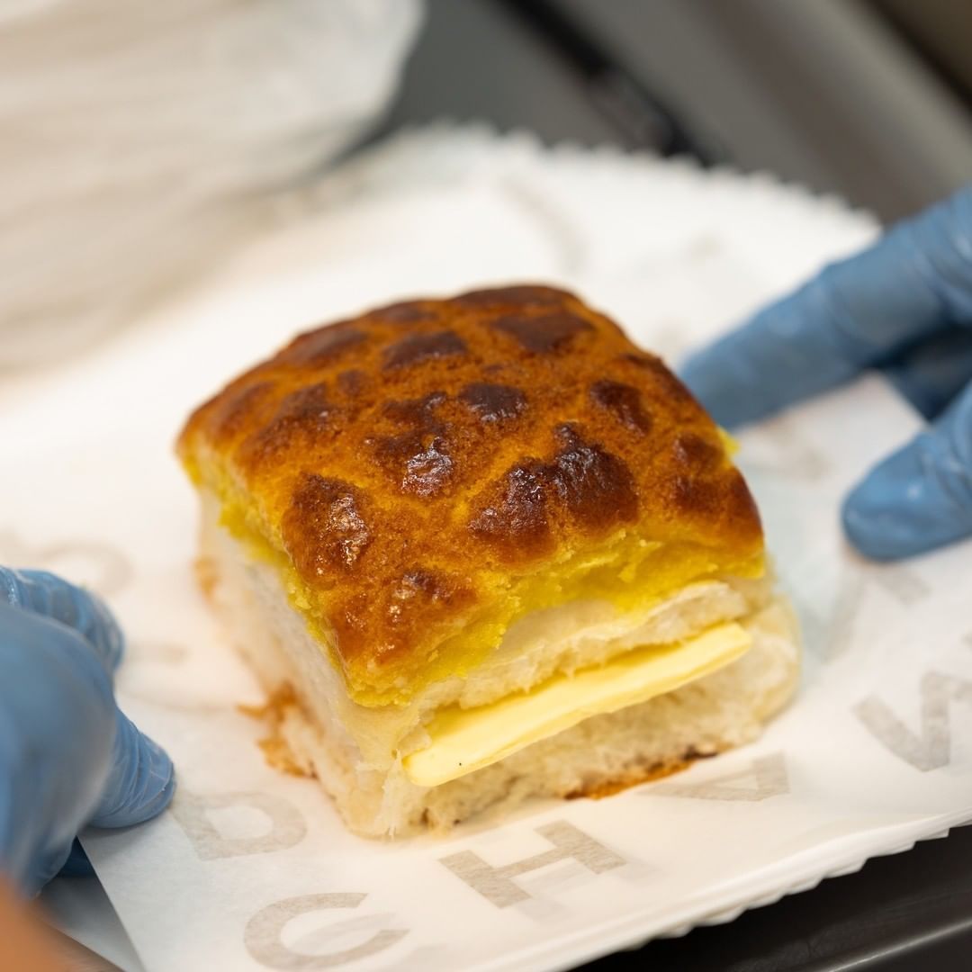 Where to find the best pineapple bolo bun in Singapore