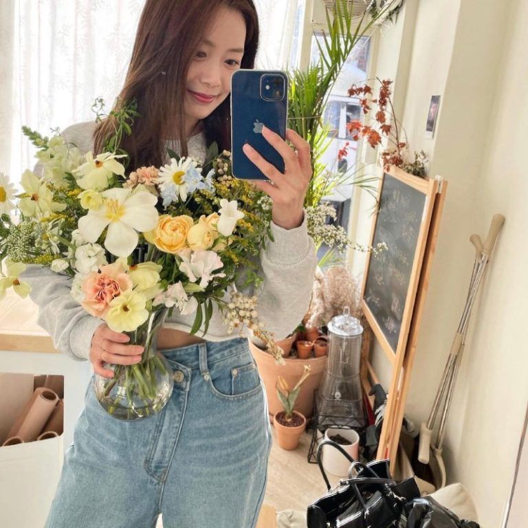 A timeline of actress Song Da Eun and BTS Jimin's rumoured relationship