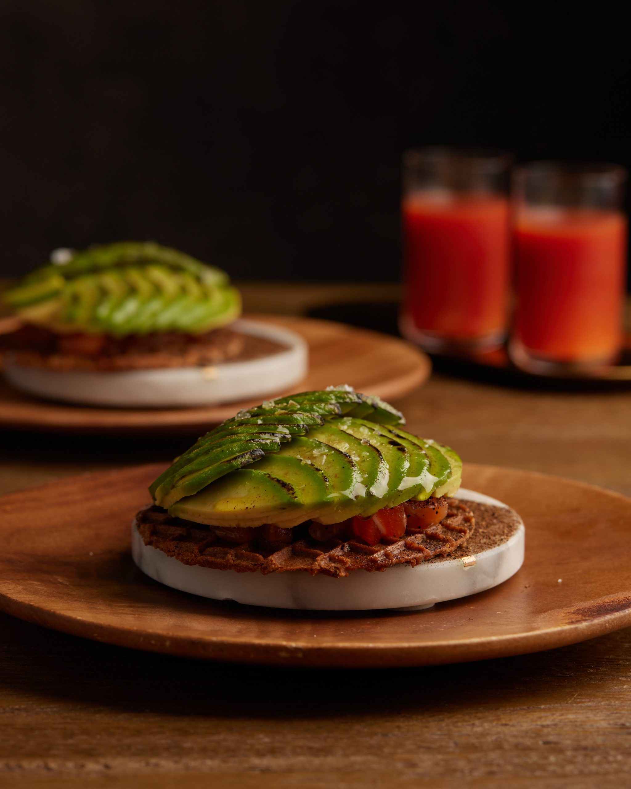 At Aniba, the phone should eat too