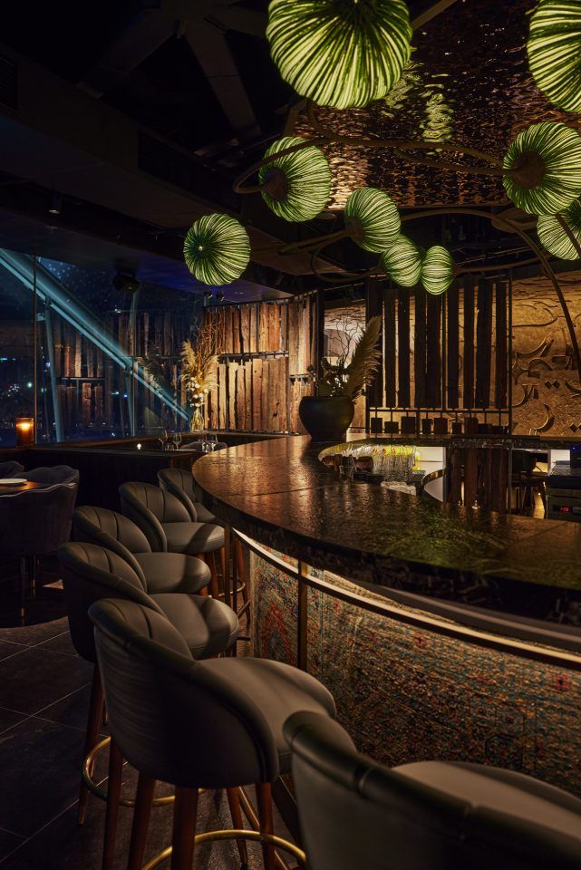 At Aniba, the phone should eat too