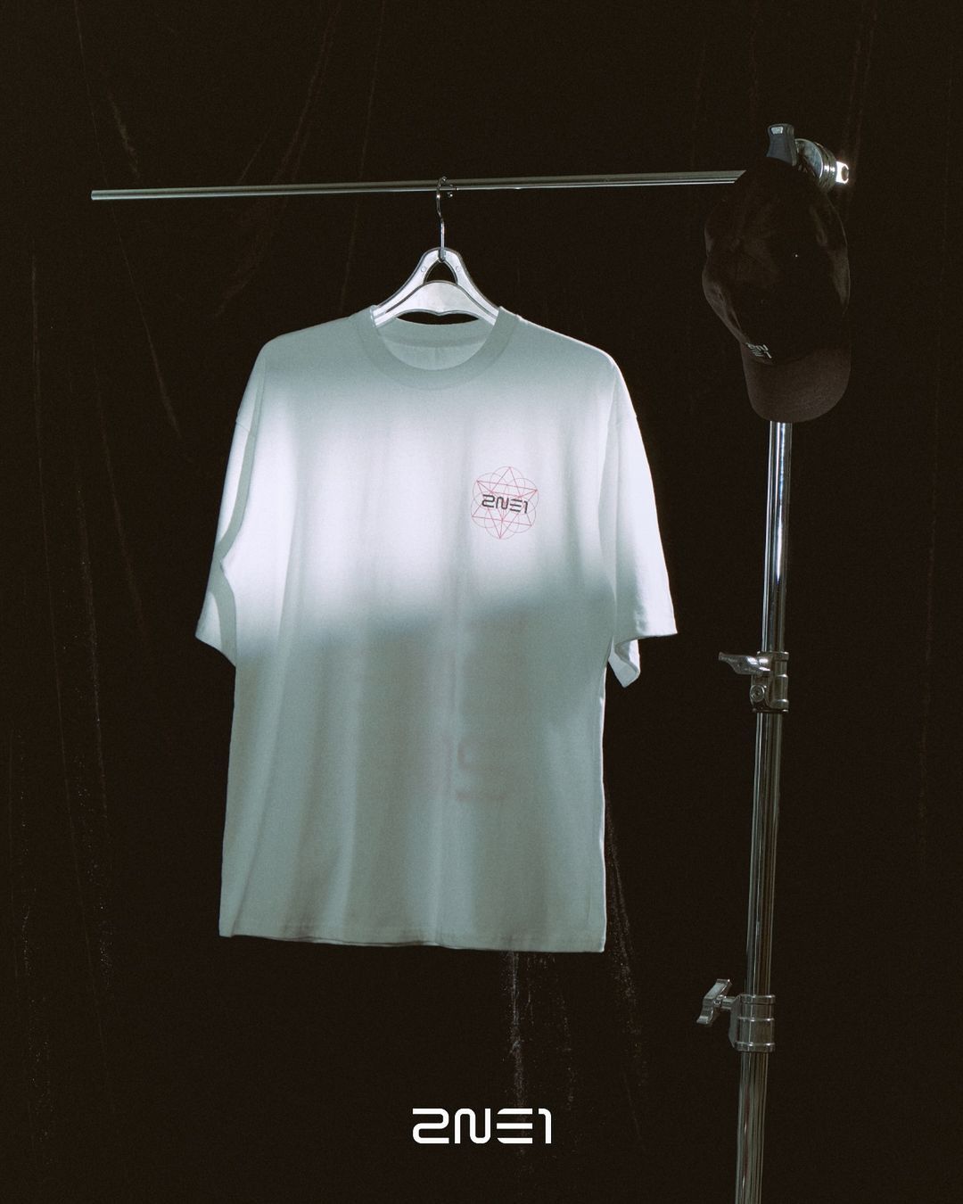 2NE1 and MUSINSA to collaborate on Seoul 2024 concert merchandise