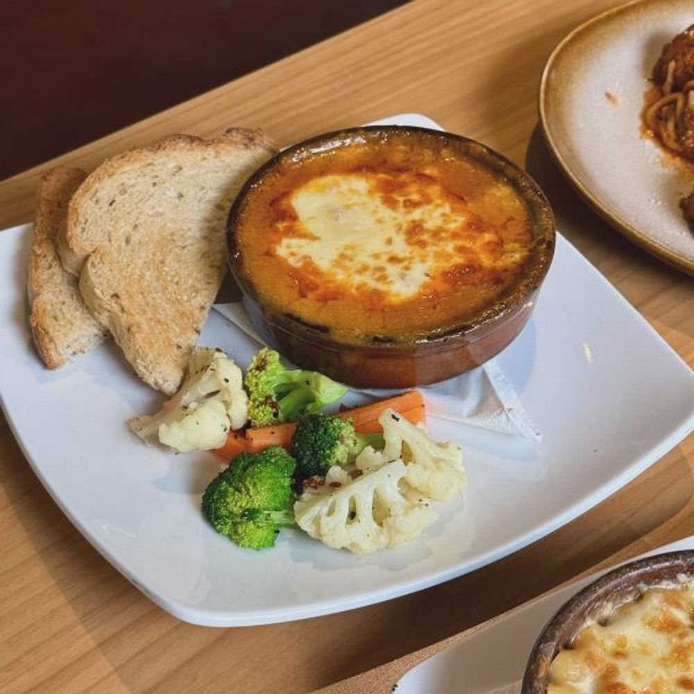 6 best cafes and restaurants for food in Damai, Ampang KL | LSA SG