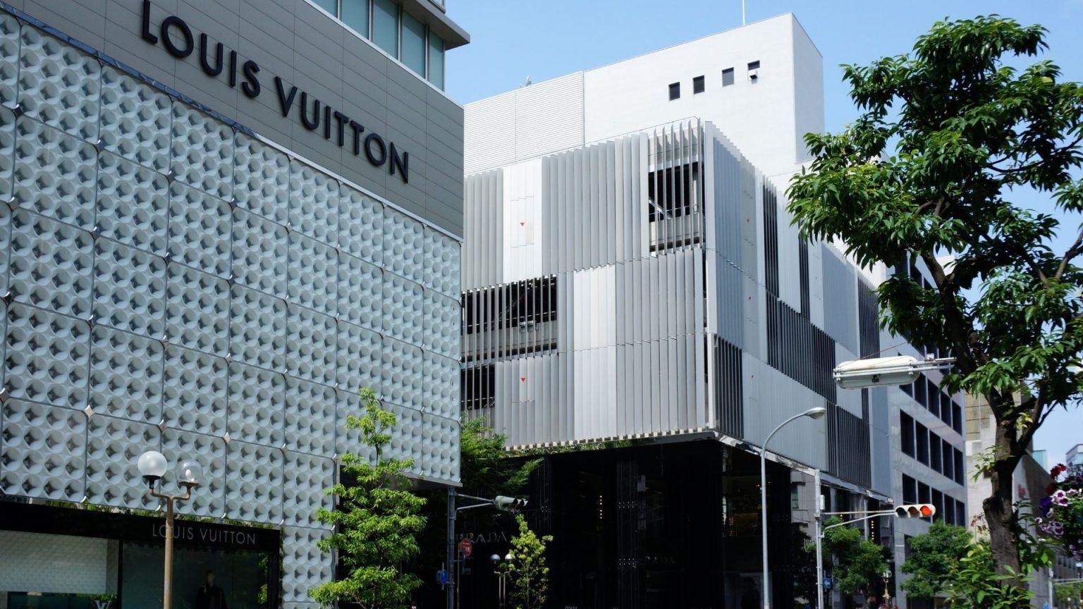 Where to go thrift shopping in Japan for high-end fashion brands and ...