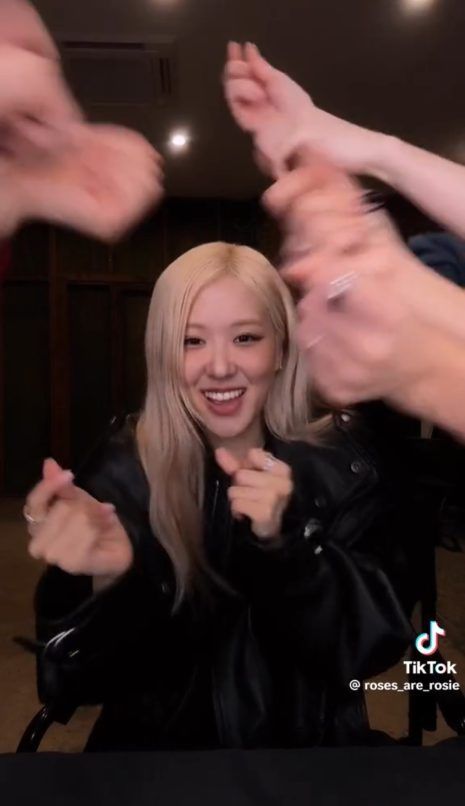 Rosé x Bruno Mars 'Apt': Learn the drinking game behind the hit single