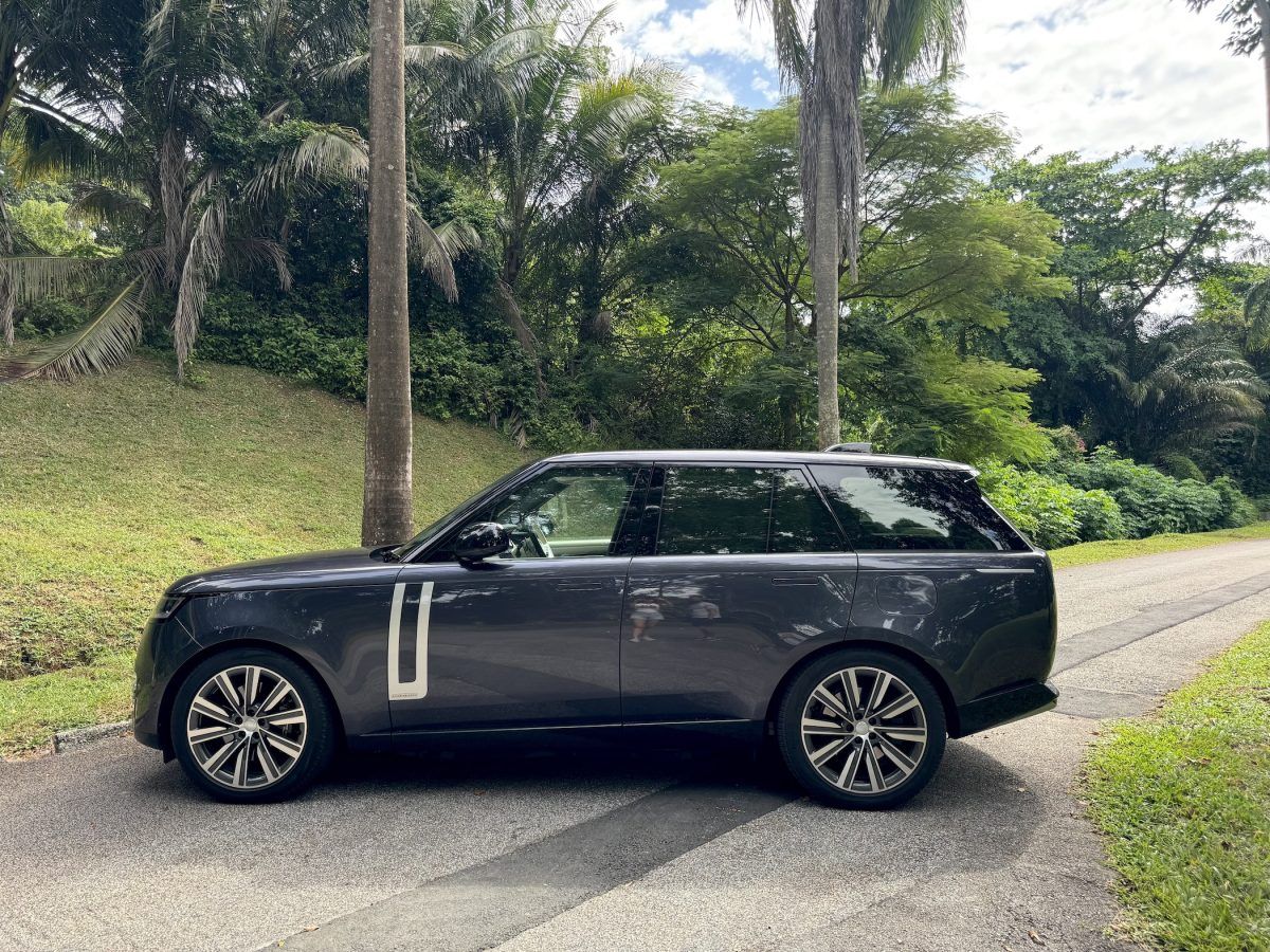 The new Range Rover PHEV is an eco-friendly luxury yacht on wheels