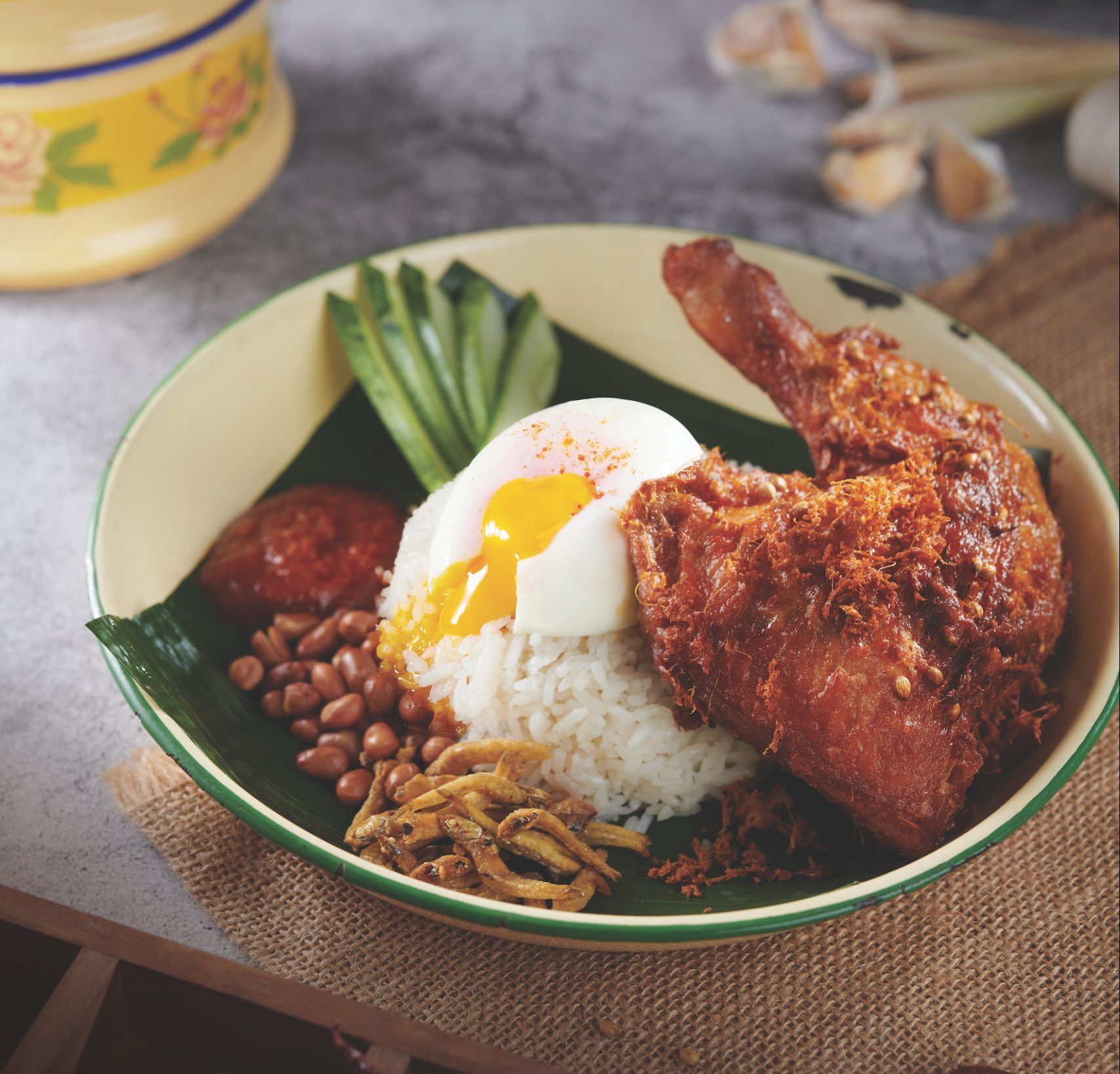 Oriental Kopi Bugis Junction: The Cafe's First Singapore Outlet