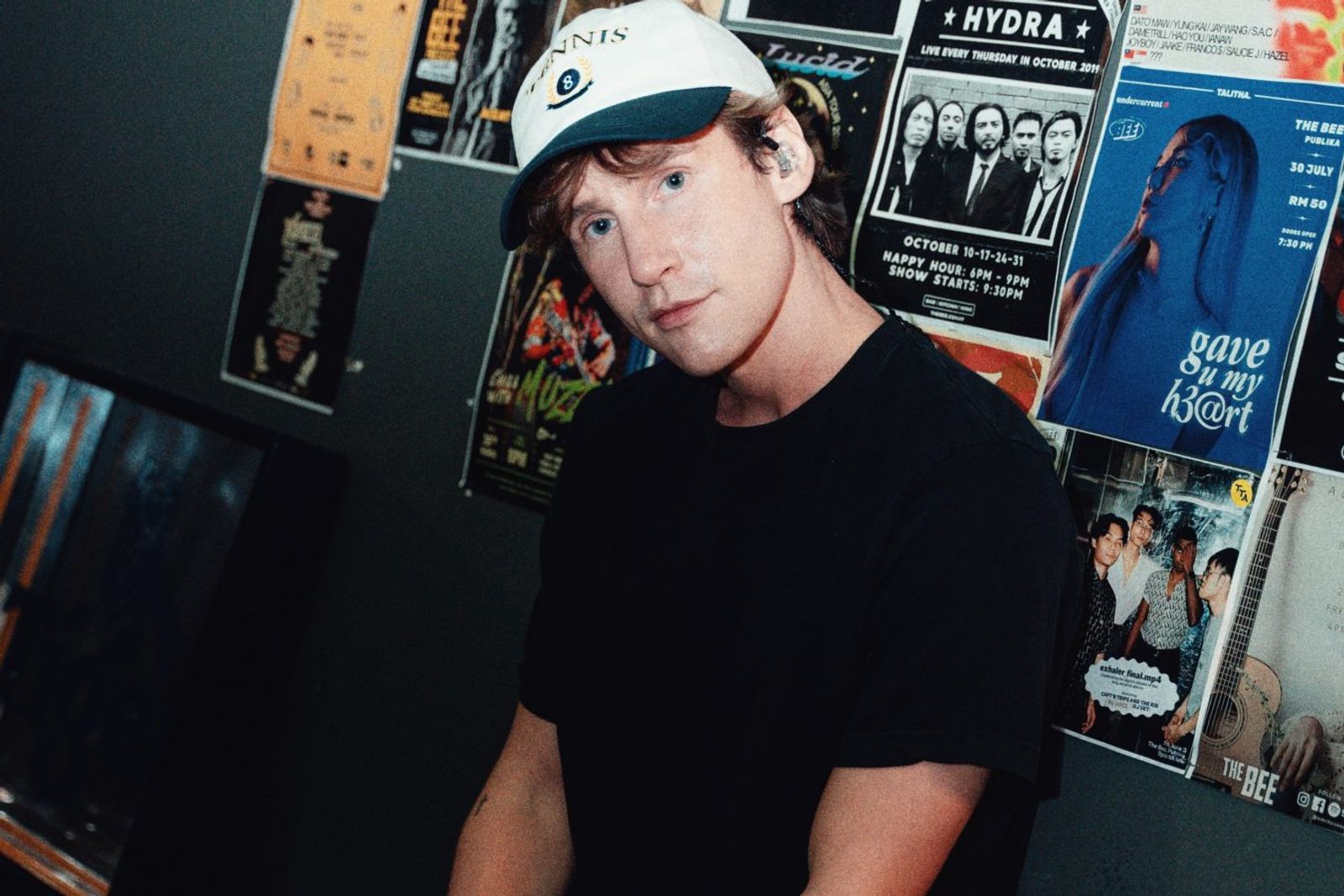 Interview with Swedish lo-fi pop musician yaeow on his music pursuits