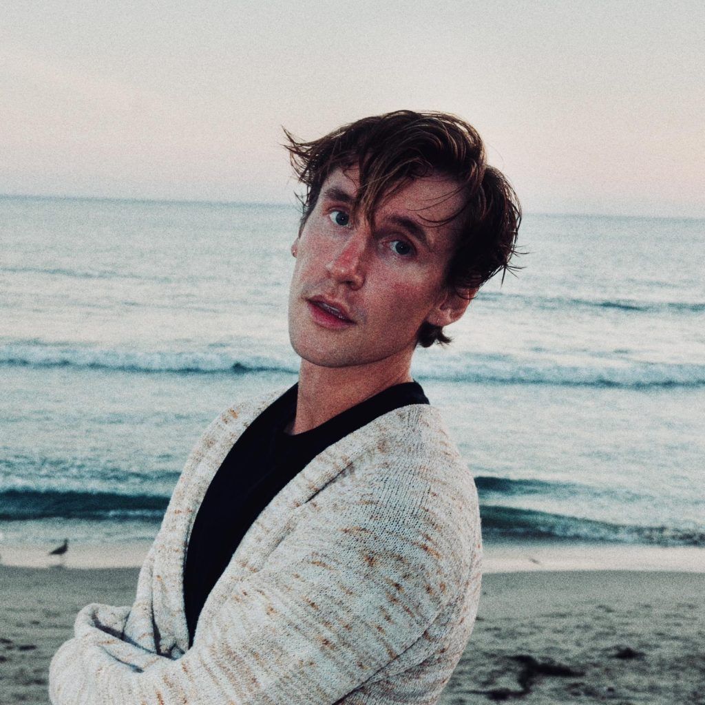 Interview with Swedish lo-fi pop musician yaeow on his music pursuits