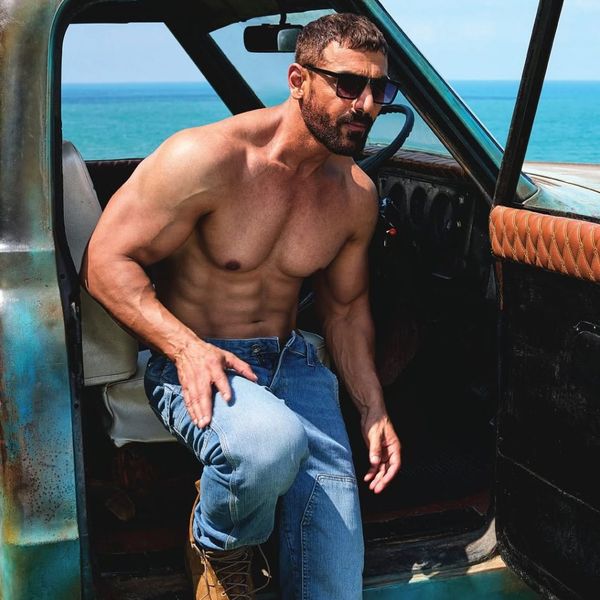 Ryan Reynolds' net worth: How the 'Deadpool' actor built his fortune