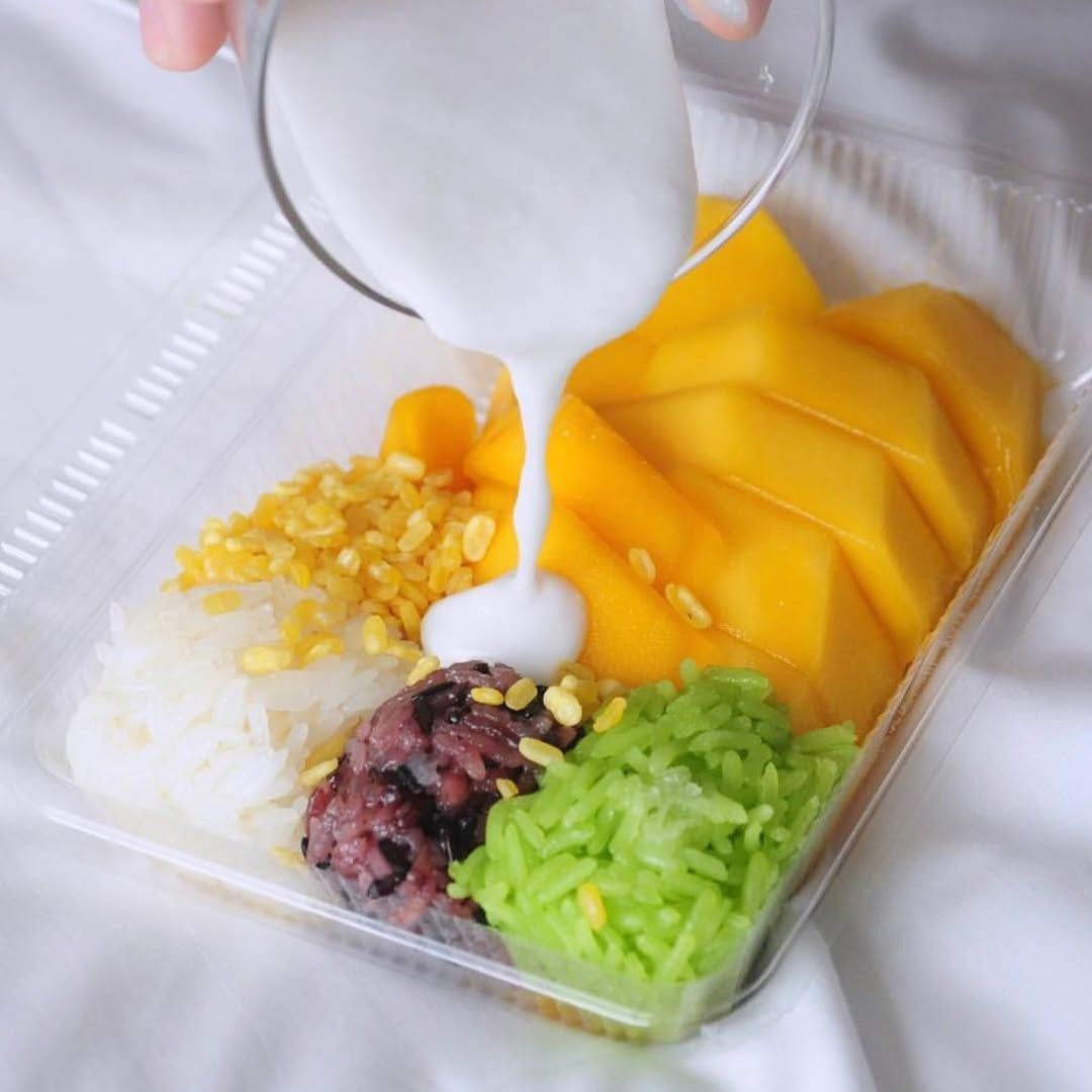 7 street food stalls for the best mango sticky rice in Bangkok ...