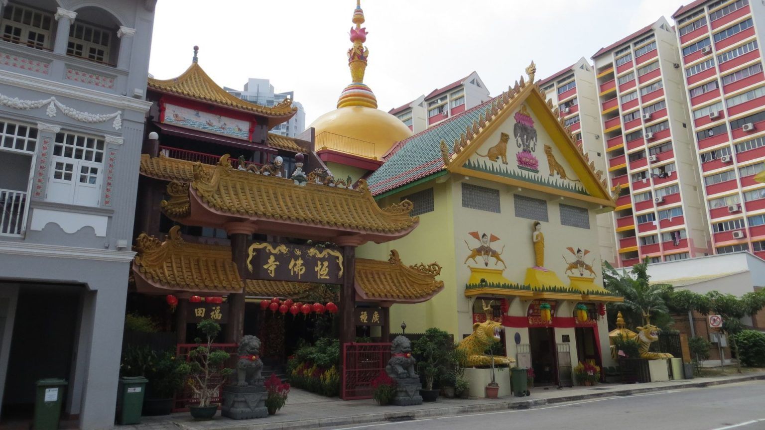 9 beautiful monasteries and Buddhist temples in Singapore to find zen ...