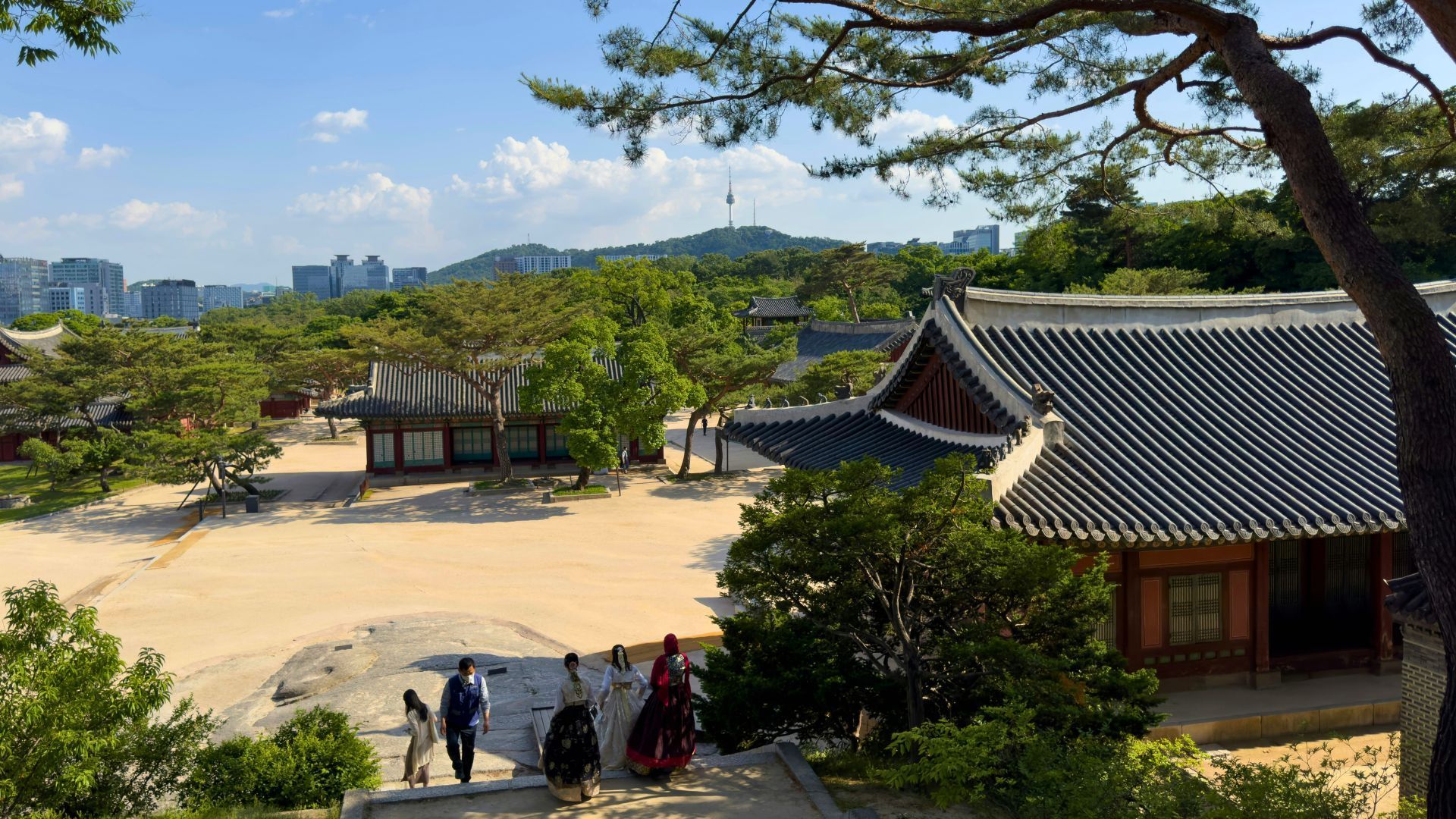 Top 10 micro-travel destinations to book in 2025, according to Agoda ...