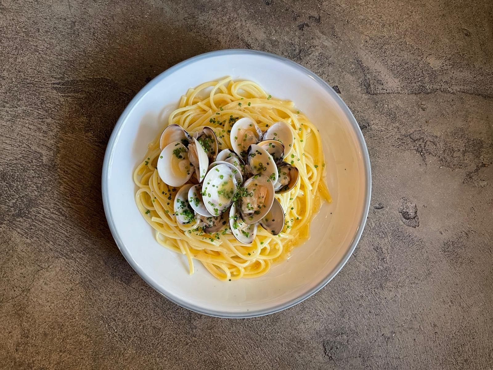 Revolution Singapore: mod-Sin pasta and chicken nuggets by RVLT team