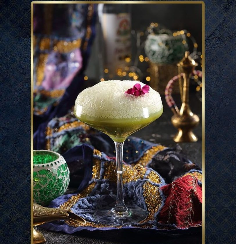 Best restaurants and bars BKC for a great cocktail hour