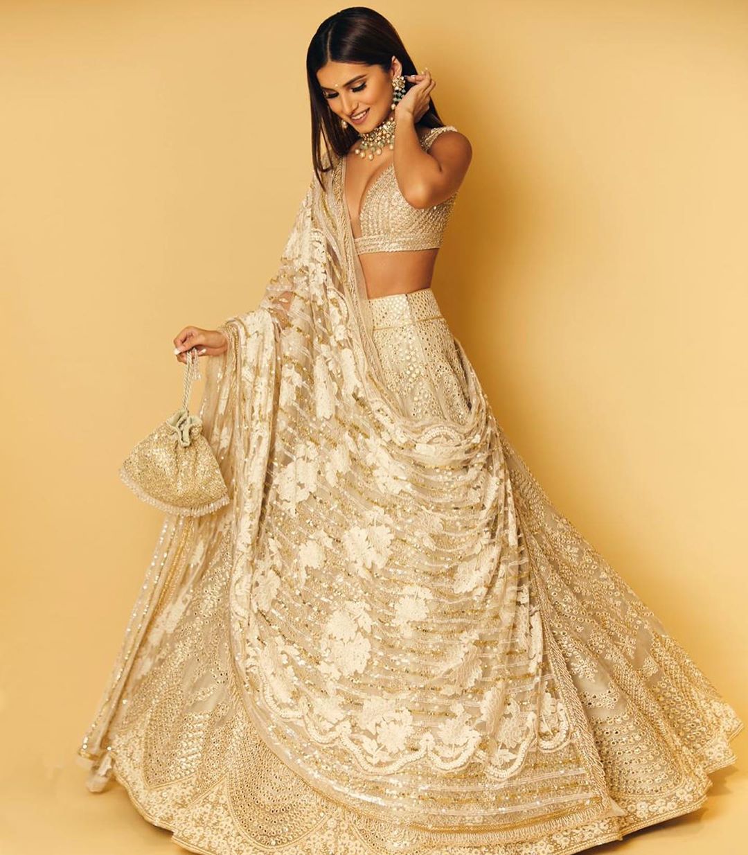 Dupatta draping styles that can help you elevate your style quotient