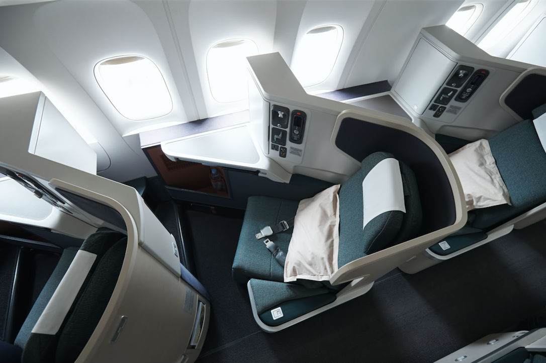 The best business class cabins of airlines flying to India