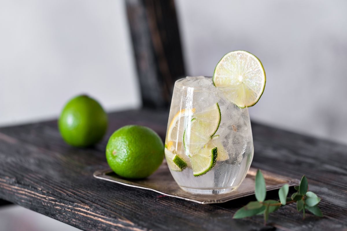 7 zero-waste home bar tips to up your bartending skills