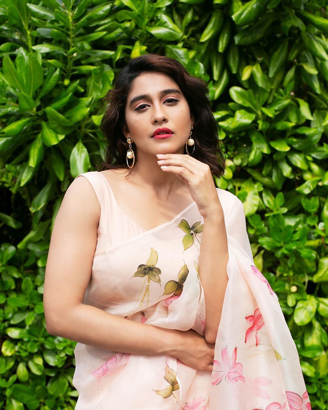 Festive sari labels inspired by Bollywood celebs that you need to bookmark
