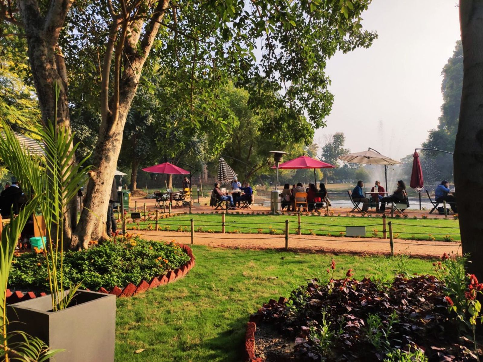 Fabcafe by the Lake is the picture-perfect chill spot in Delhi