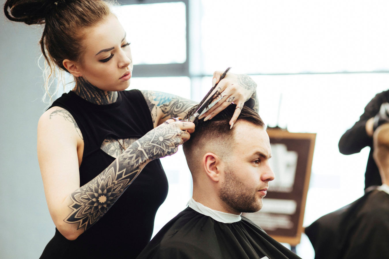 LSA Barbershop: Experts guide on how to pick a hairstyle based on your face