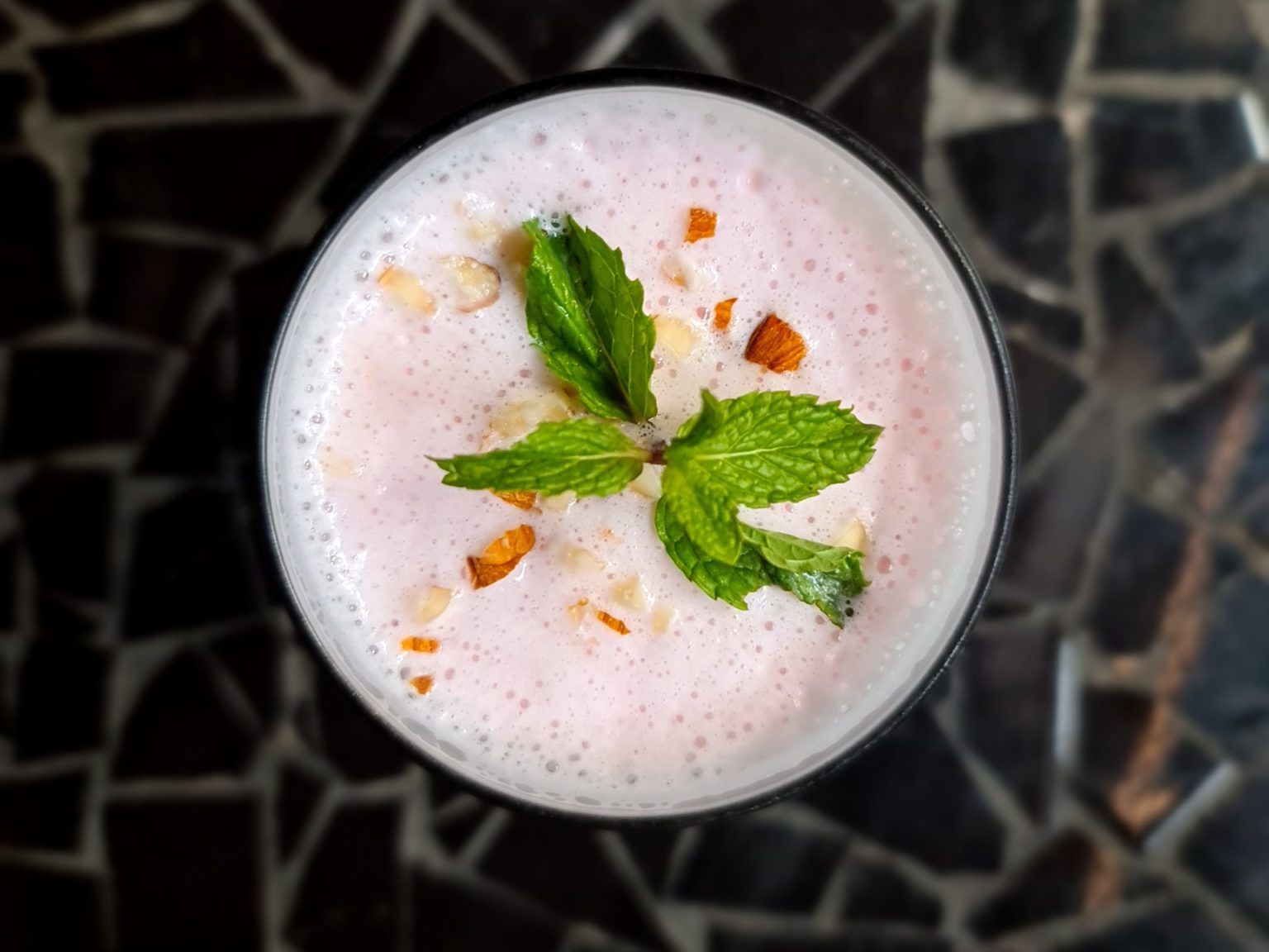 These Holi cocktail recipes will make your afterparties a delight!