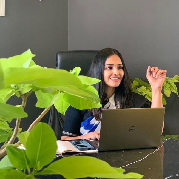 Cosmetic Dermatologist, Renita Rajan gives us her skincare routine