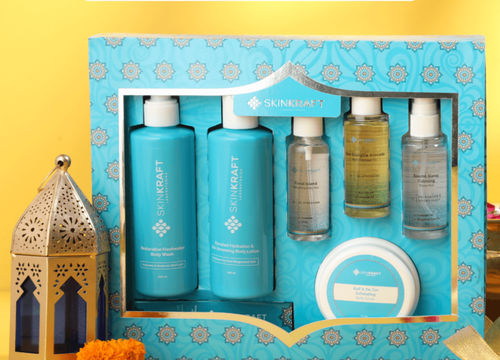 25 festive beauty hampers for a more personalised gifting experience