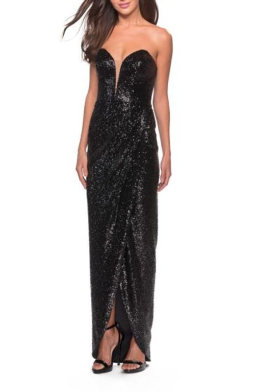 The best cocktail dresses and outfits to wear to parties in December 2021