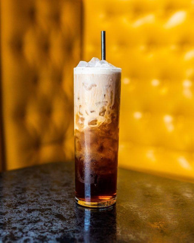 15 classic cocktails every home bartender must know how to make