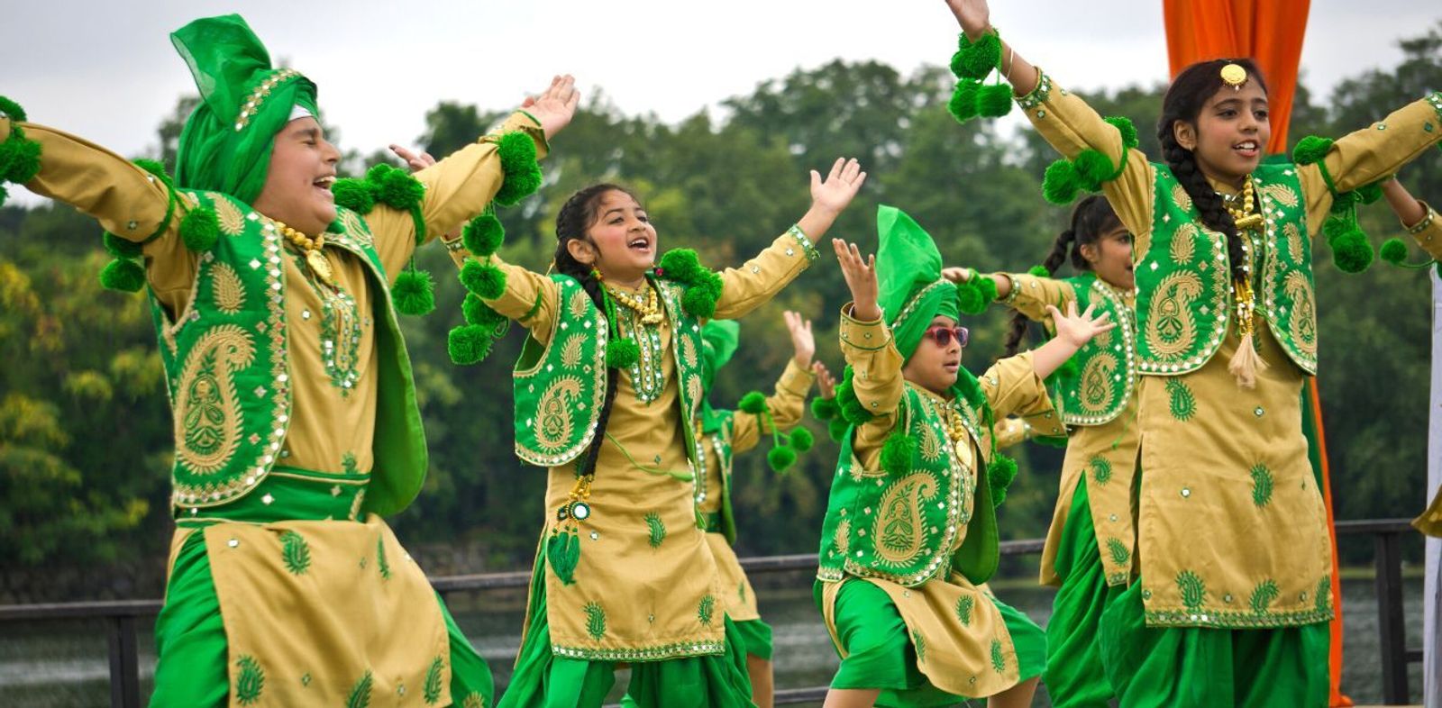 Celebrate spring with Baisakhi and 6 other harvest festivals in India