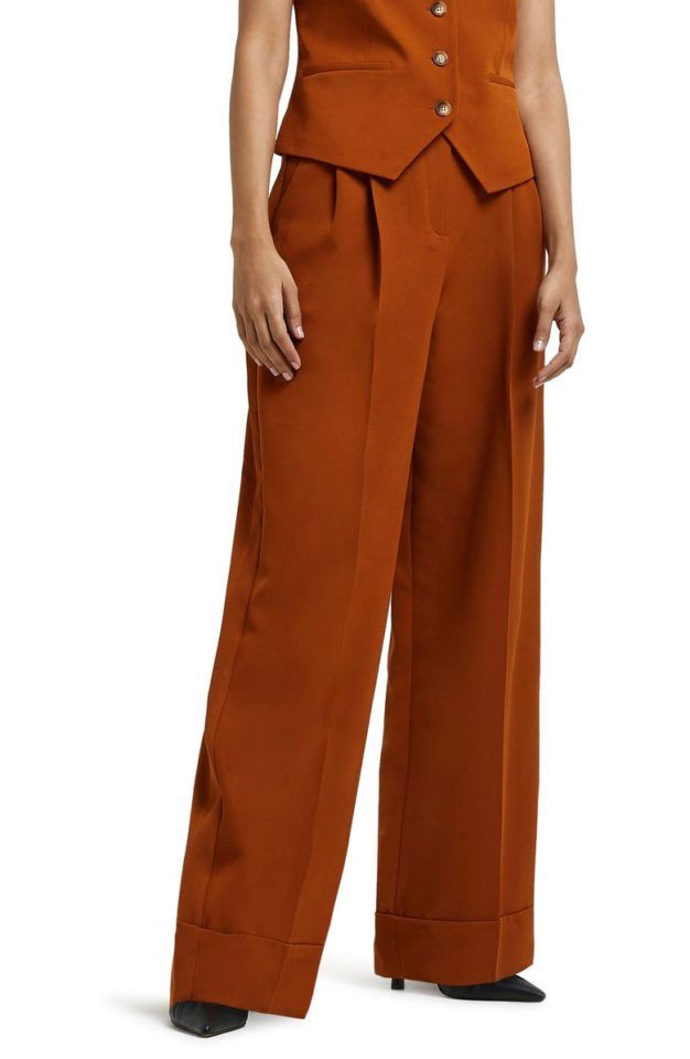Baggy pants are a cool girl's new obsession! Here's where to buy them
