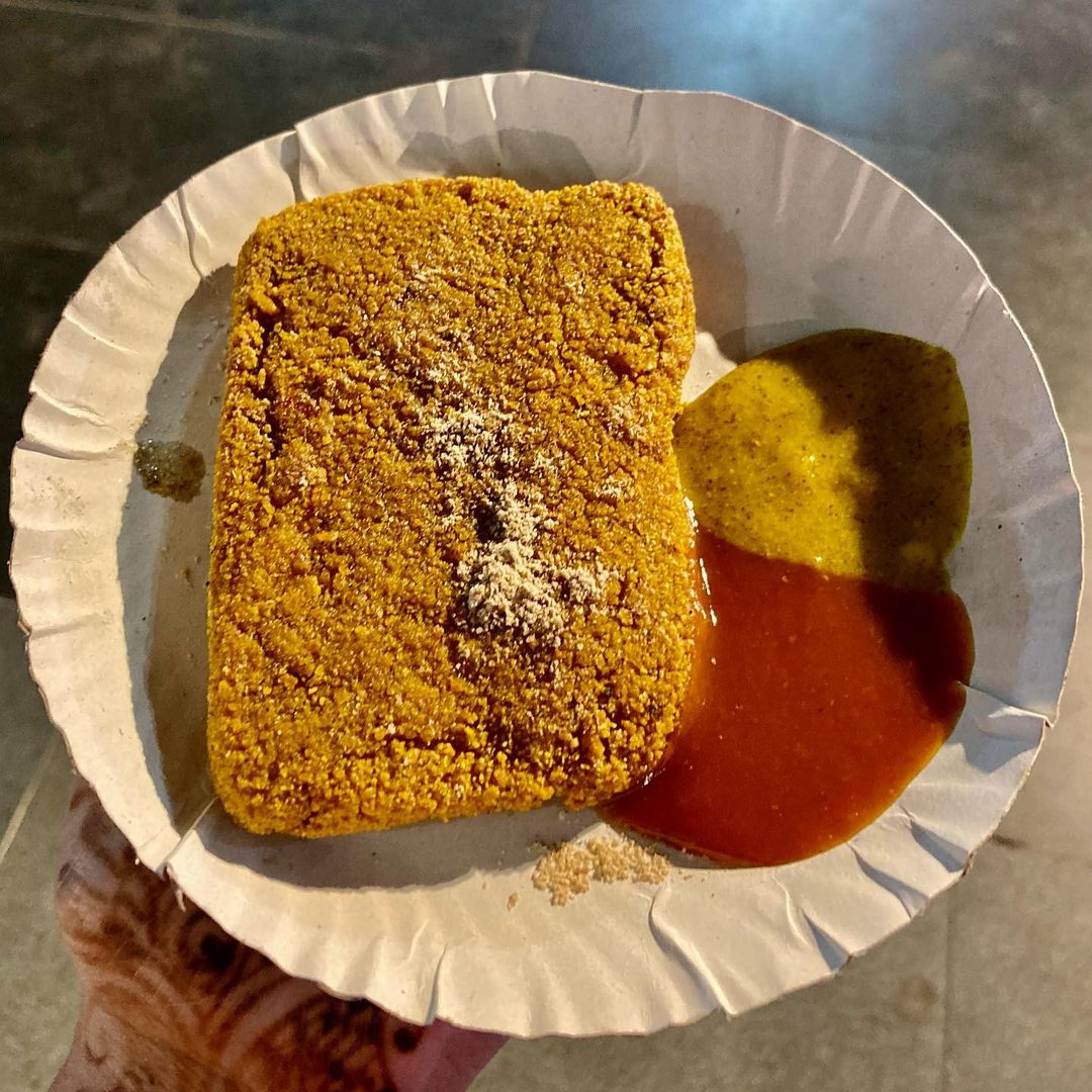 Delicious eats: 7 eateries in Kolkata serving the best fish fry