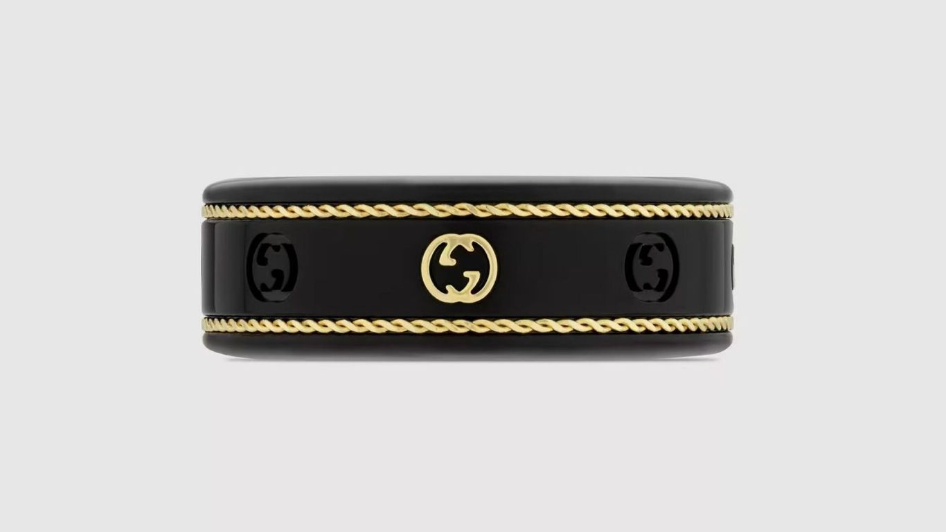 Gucci x Oura 18K gold smart ring costing USD 950 launched