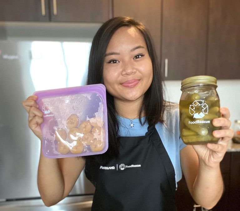 Popular sustainability influencers who inspire us to go green!