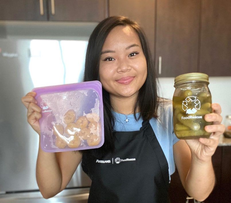 Popular sustainability influencers who inspire us to go green!