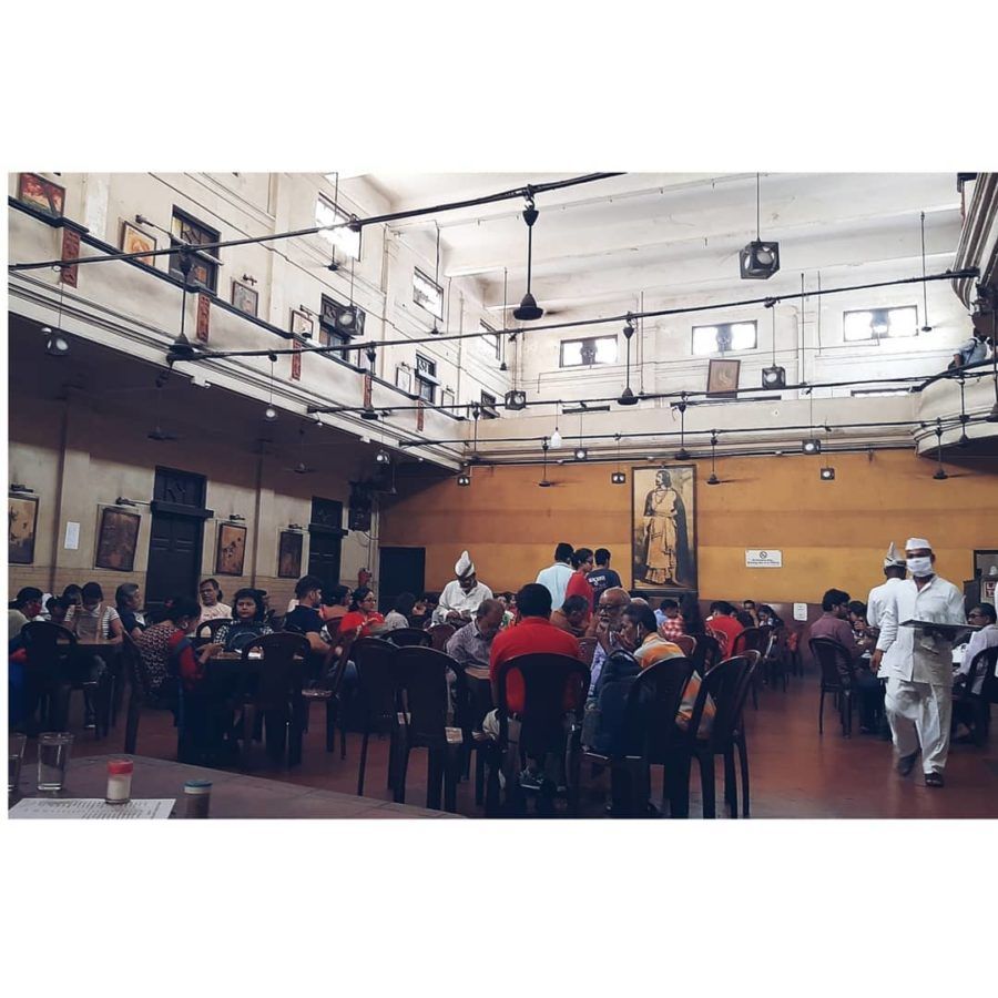 Relish a piquant old world charm at these vintage restaurants in Kolkata